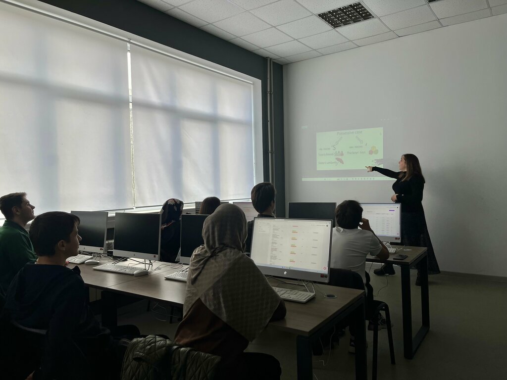 Yüksekokul Ithub Caspian, Makhachkala, foto