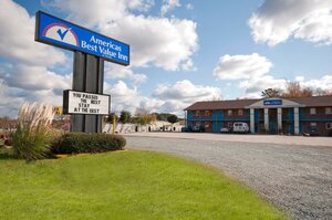 Americas Best Value Inn Roxboro (North Carolina, Person County, Roxboro), otel  Roxboro'dan