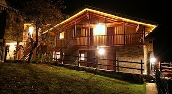 Otel Maison Dominique, Aosta Vadisi, foto