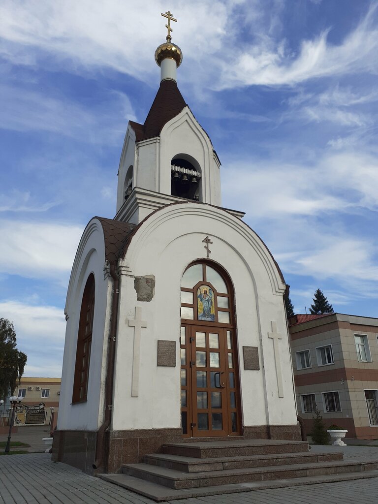 Şapel, haç anıtı Часовня Архангела Михаила, Leninsk‑Kuznetski, foto