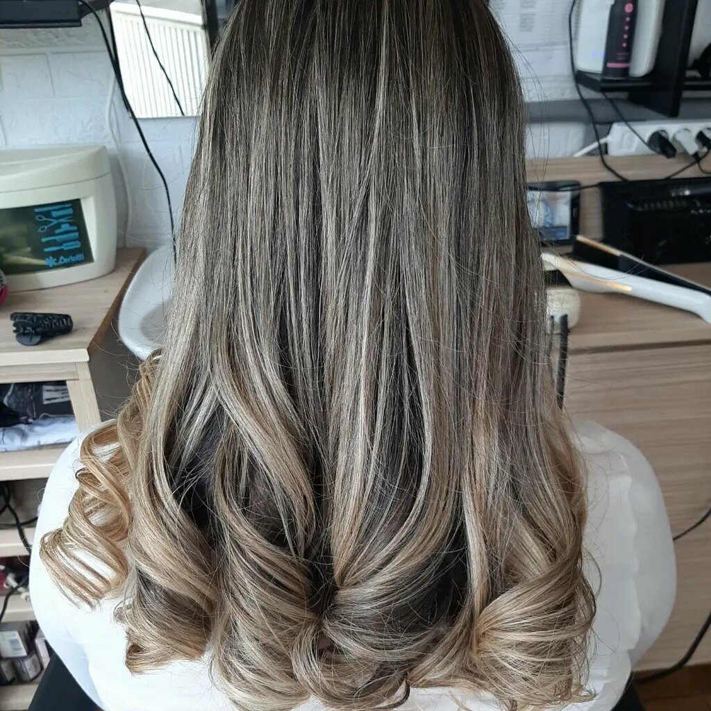 Kuaförler Frizerski salon Jasmin, Dünya, foto