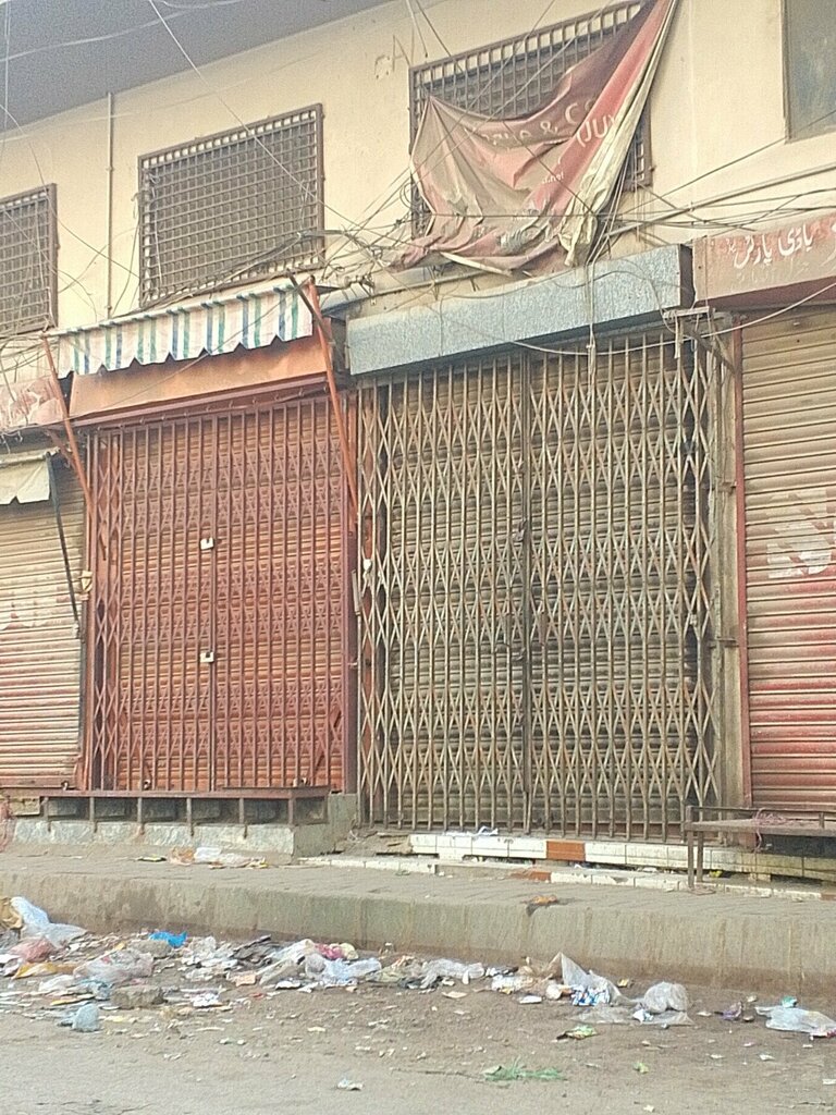 Otomobil satış galerileri R. H Autos, Karaçi, foto