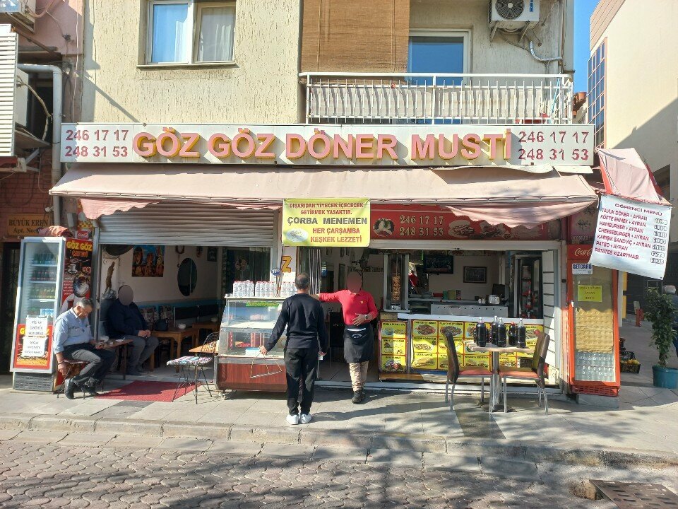 Kafe Göz Göz Döner Musti, İzmir, foto