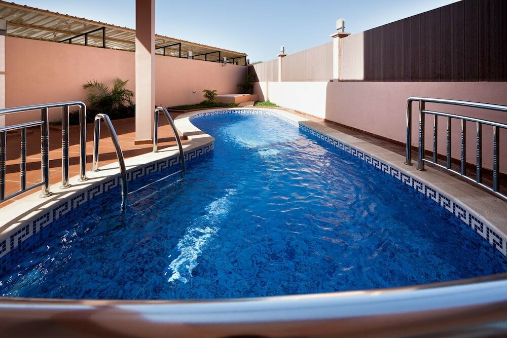 Otel ApartHotel Luar, Loanda, foto