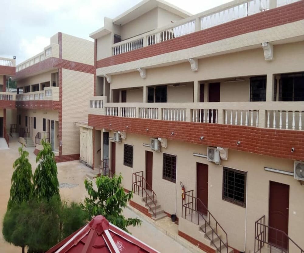 Otel Villa des Hôtes II, Yamoussoukro, foto