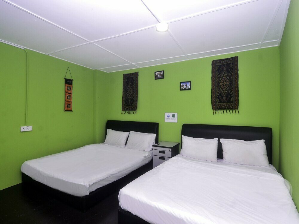 Otel Spot On 89929 Tropical Lodge, Kuching, foto