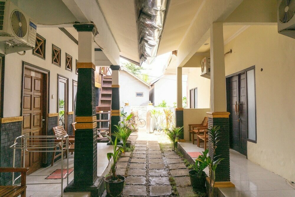 Otel RedDoorz near Gili Trawangan Port, , foto