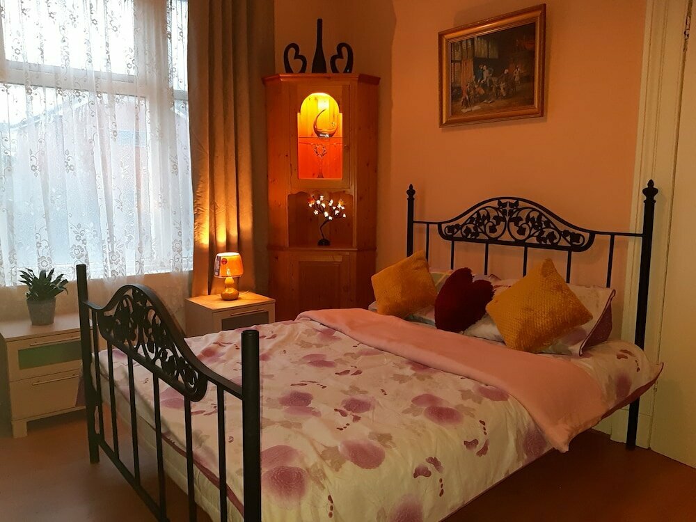 Otel Phoenix Guest House, Barrow‑in‑Furness, foto