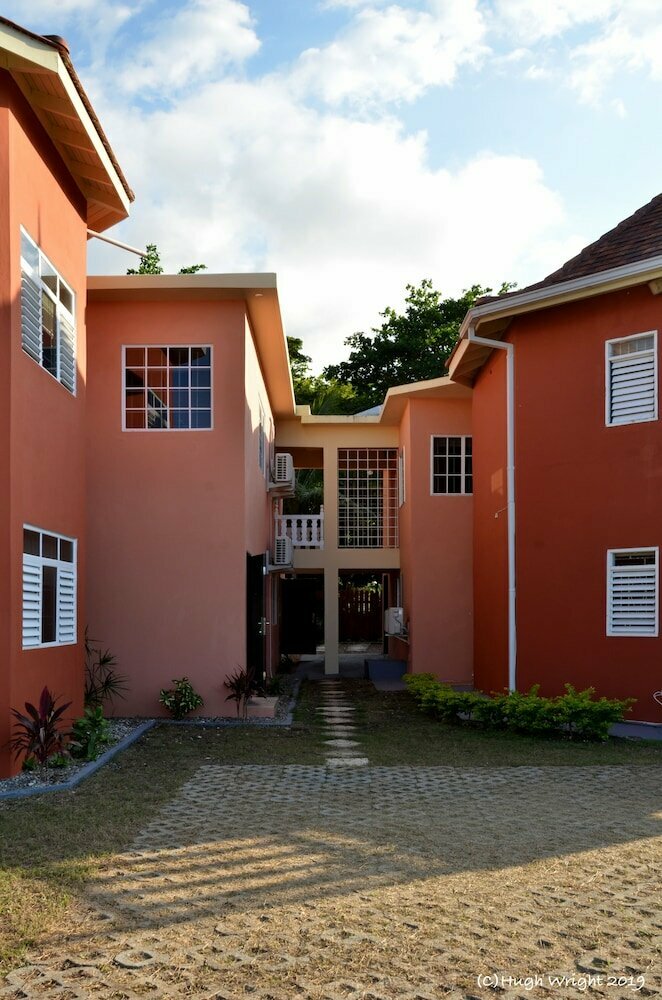 Otel Runaway Shores, Dünya, foto