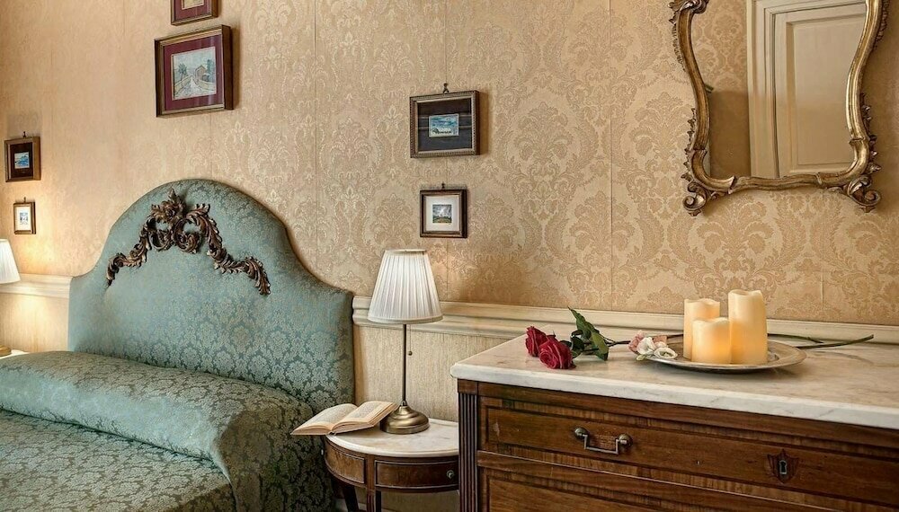 Otel Lady Mary's Tribunali Luxury Suite, Napoli, foto