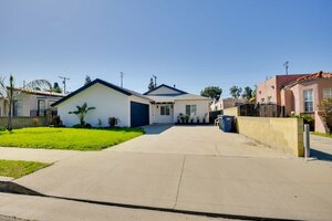 Pico Rivera Home w Fenced Yard ~ 20 Mi to Disney! (California, County of Los Angeles, Pico Rivera), otel  Kaliforniya Eyaleti'nden