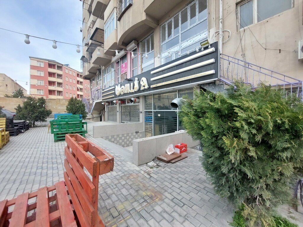 Kafe Dəmlia, Bakü, foto