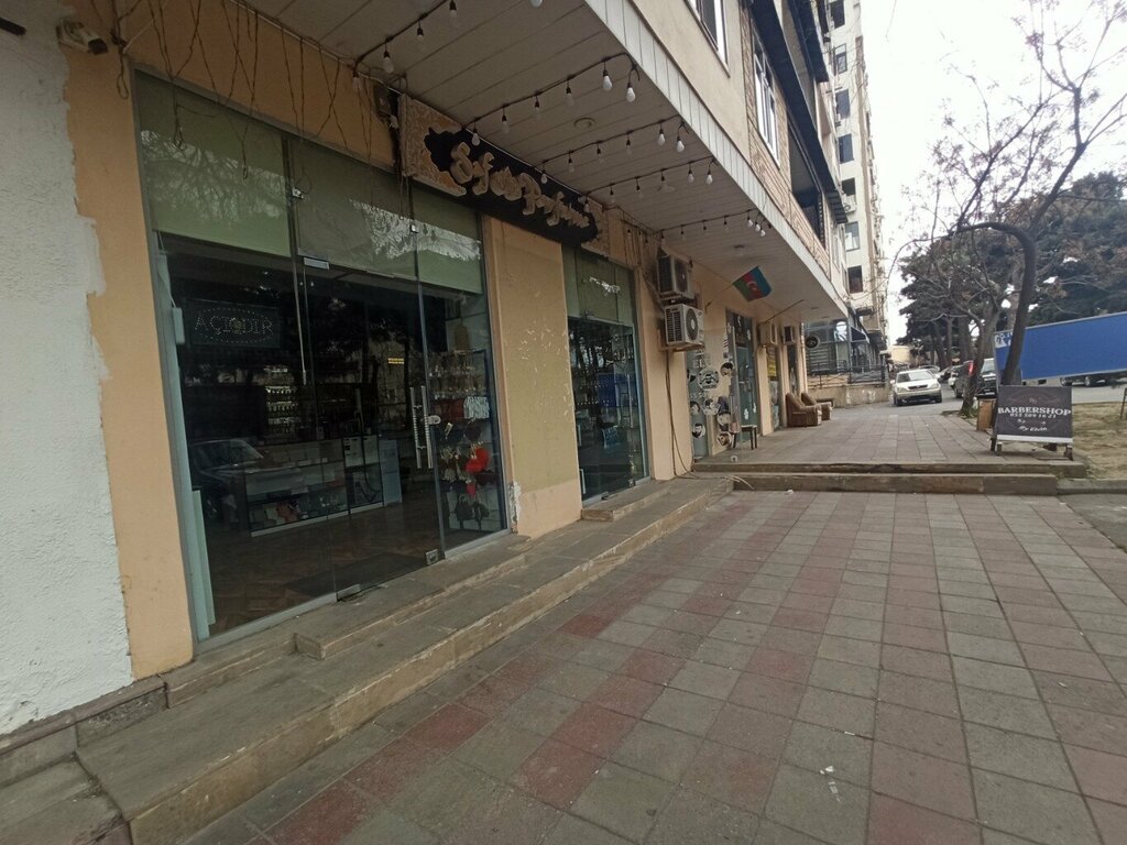 Kozmetik ve parfümeri mağazaları Saf Parfum, Bakü, foto