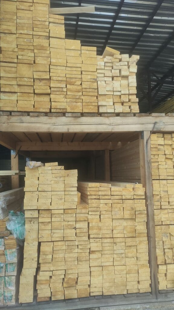 Kereste üretim ve satış şirketleri Larch House, Moskova, foto