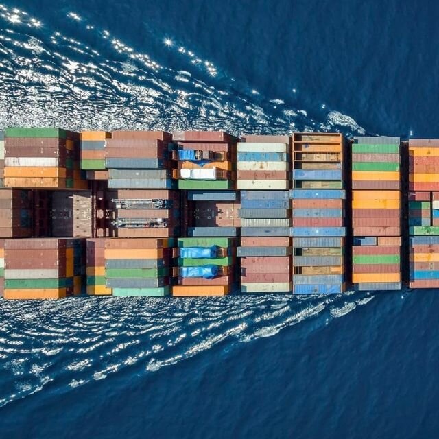 Deniz taşımacılığı Green Ways Shipping Agency, Dubai, foto