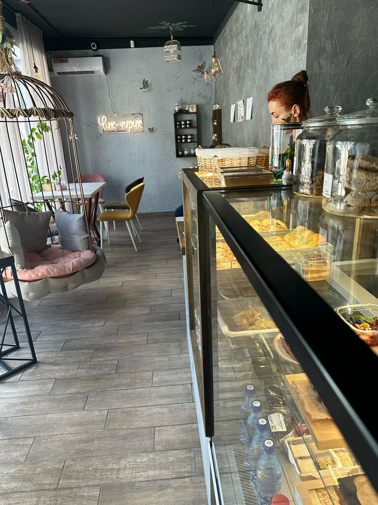 Kahve dükkanları Чик-чирик, Tiumen, foto