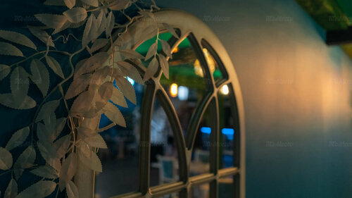 Restoran Alice, Peterhof, foto