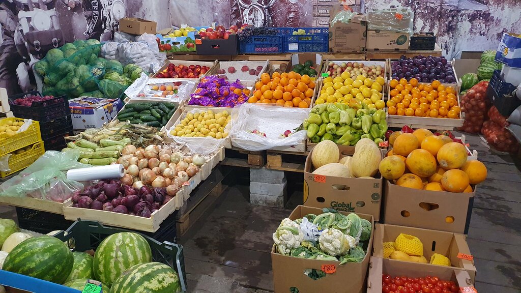 Manavlar Овощи-Фрукты, Kamensk‑Uralski, foto