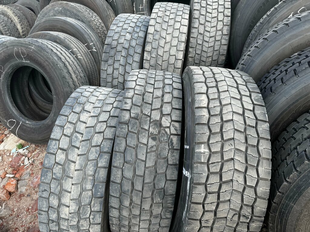 Jant ve lastikçiler Шины БУ 4747, Moskova ve Moskovskaya oblastı, foto