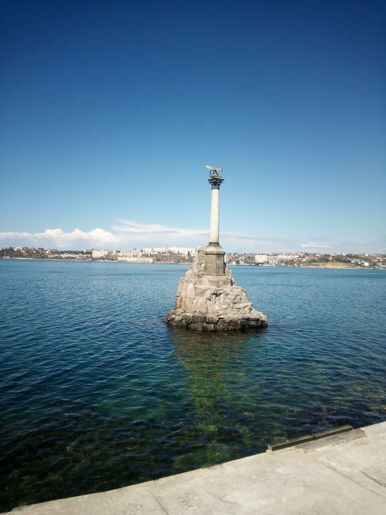 Kurs Vkluchatel, Sevastopol, foto