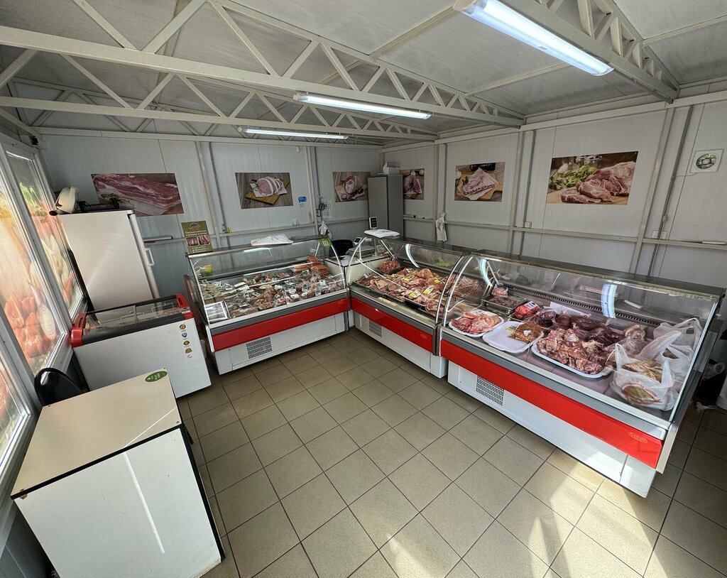 Kasap, şarküteri Фермерское мясо, Kalujskaya oblastı, foto