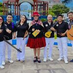 Perufolkradio (Departamento de La Libertad, Provincia de Trujillo, Distrito de Trujillo, Calle Almagro, 859), radyolar  Peru'dan