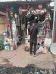 Armazém (Luanda Province, Municipality of Luanda, Prenda), mini-market  Loanda'dan