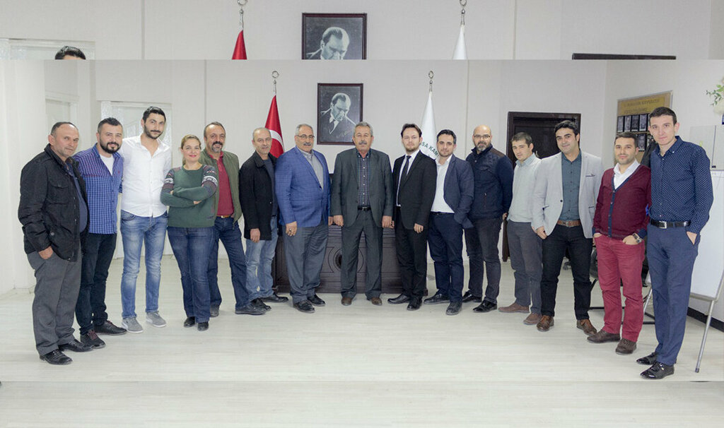 Dernekler, birlikler Manisa Kamyoncular Motorlu Taşıyıcılar Kooperatifi, Manisa, foto