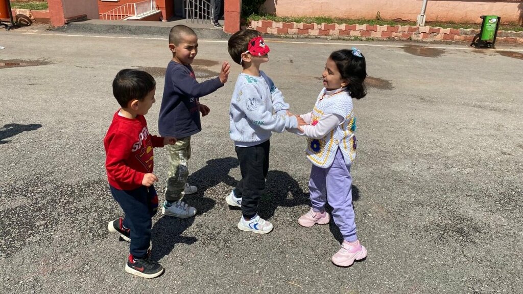 i̇lkokul Yapraklı İlkokulu, Yapraklı, foto