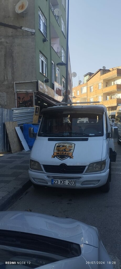 Çekici hizmeti Oto çekici, İstanbul, foto