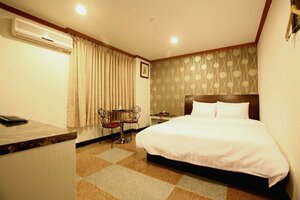 Hotel New World (Seoul), otel  Seul'dan
