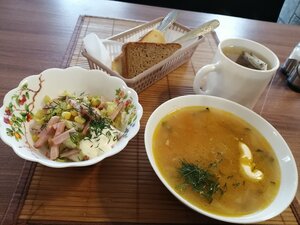 Экспресс (ulitsa Kosyakova No:16), kafe  Roşal'dan