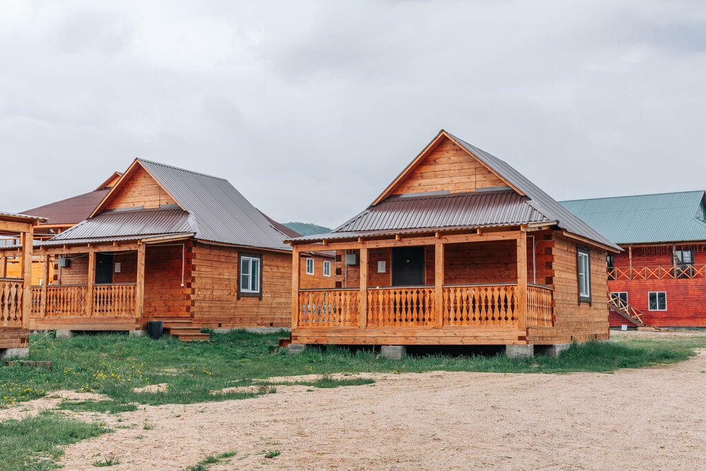 Konuk evi Semeinyi, Buriatya, foto