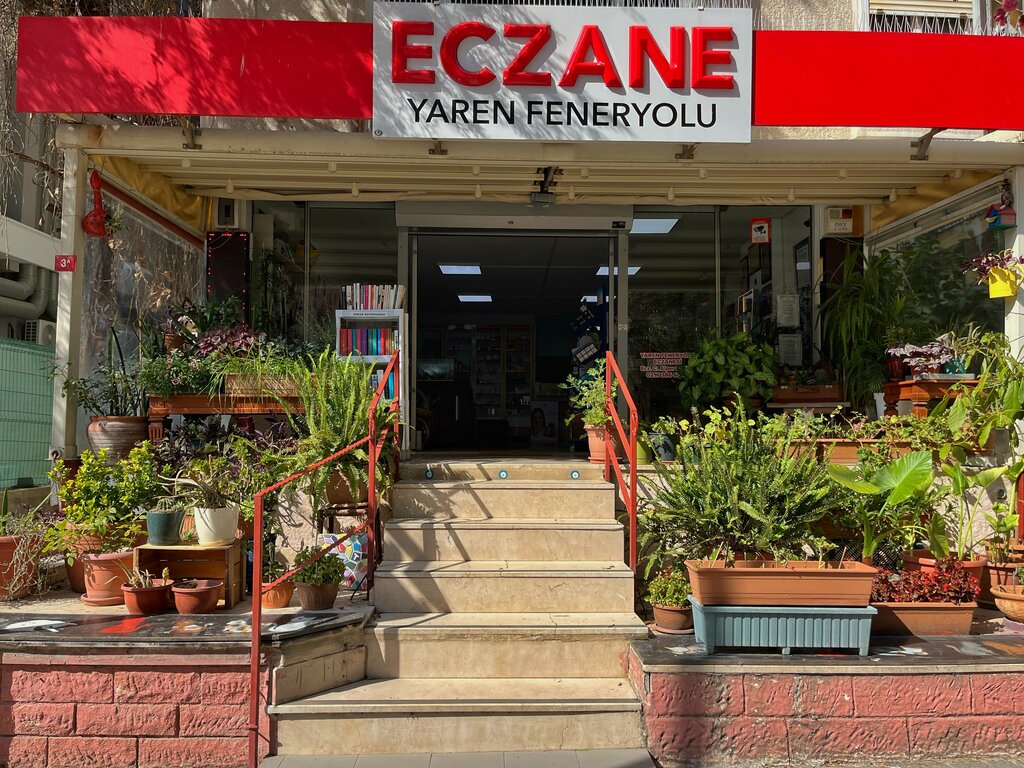 Eczaneler Yaren Feneryolu Eczanesi, İstanbul, foto
