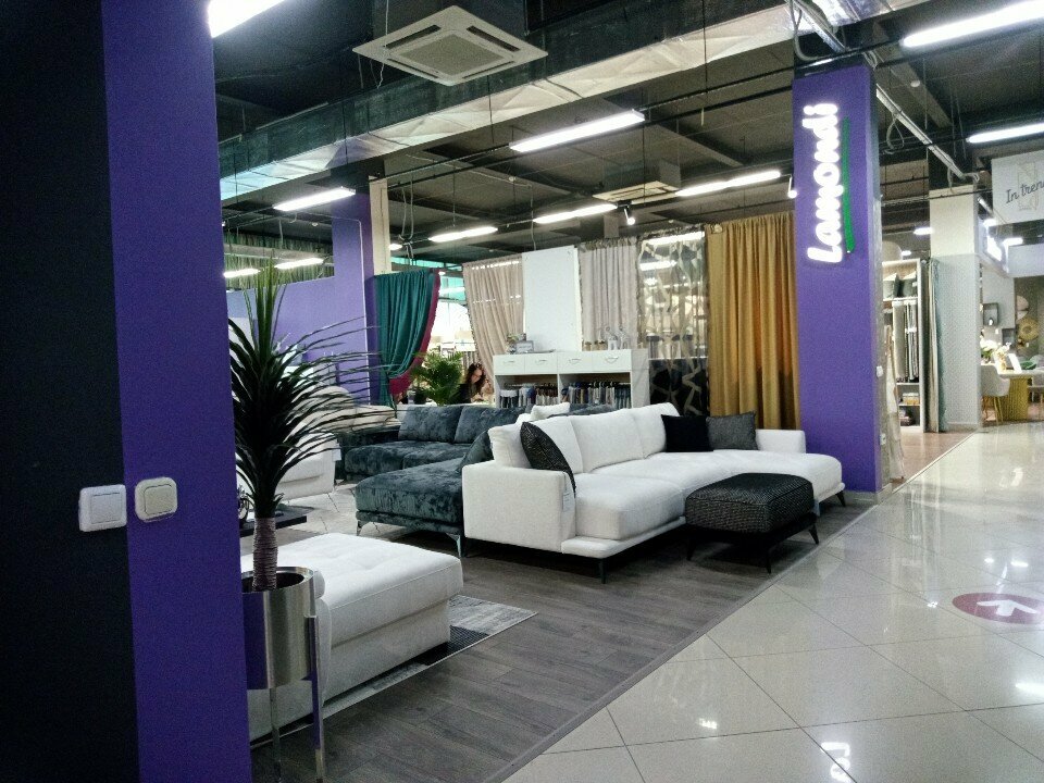 Mobilya mağazaları Lamondi, Tiumen, foto