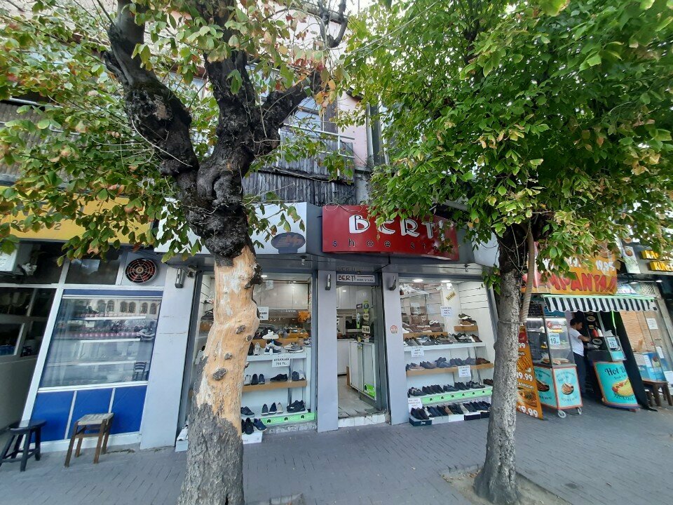 Ayakkabı mağazaları Berti Ayakkabı, Bursa, foto
