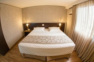Campo Largo Comfort Hotel (Estado de Santa Catarina, Nova Brasília), otel