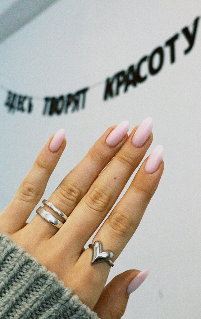 Manikür-pedikür Luk Krasit, Minsk, foto