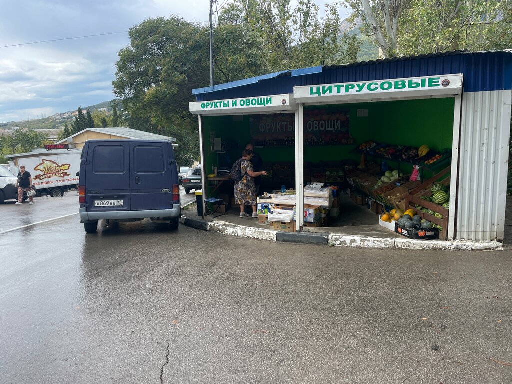 Manavlar Овощи и фрукты, Kırım Cumhuriyeti, foto