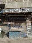 Fine Art Glass (Province of Sindh, Karachi, Boharpir, Ghondi Street), yarı saydam yapılar  Karaçi'den