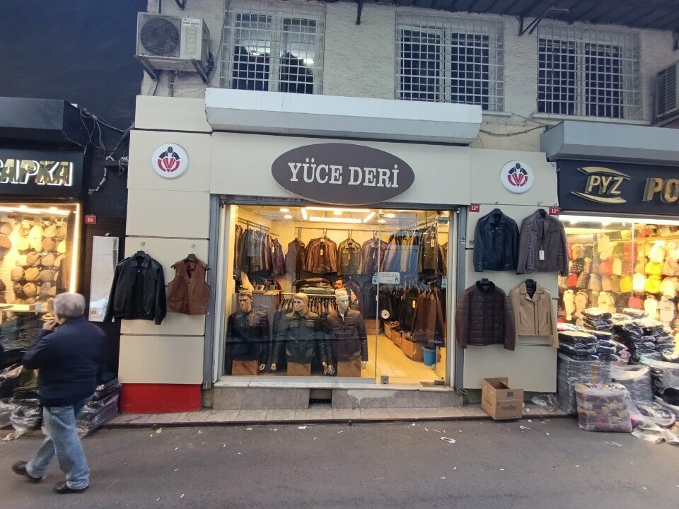 Giyim mağazası Derimod-Akbulut Tekstil, İstanbul, foto