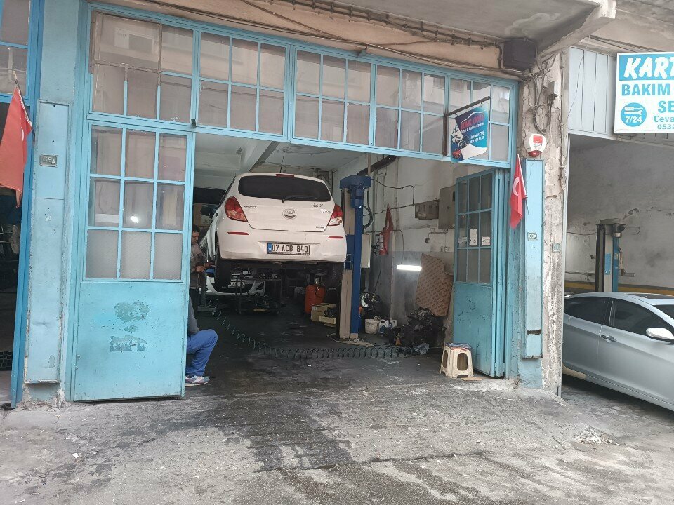 Oto kaporta Özen Oto Boyasız Göçük Onarım Merkezi, Bursa, foto