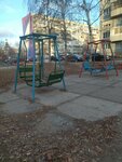 Playground (Samara Region, Tolyatti, 16th Quarter), oyun alanı  Tolyatti'den (Togliatti'den)