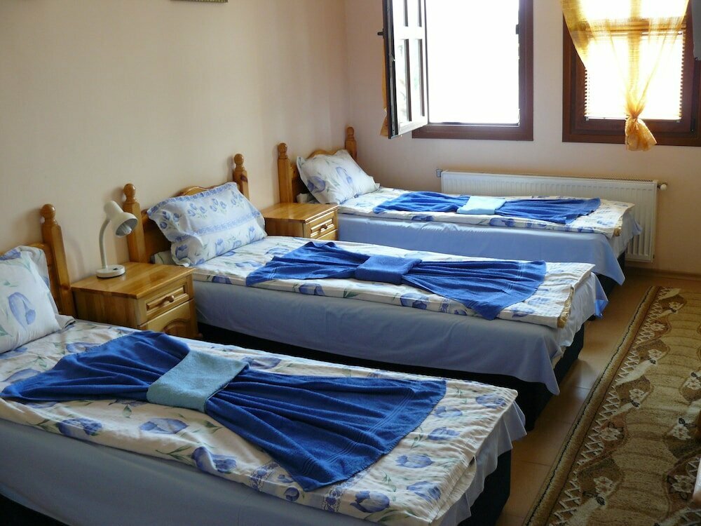 Otel Hotel Varusha, Tırnova (Veliko‑Tırnovo), foto