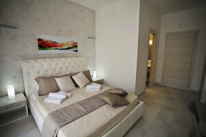 Central Apartments (Via Torino No:55, Crotone), otel  Crotone'den