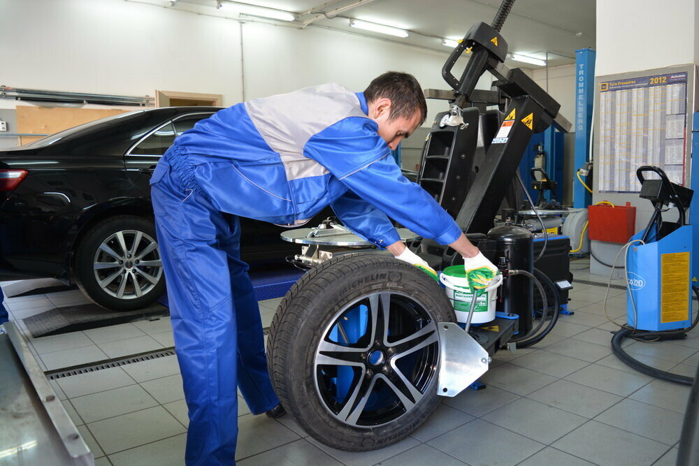 Oto lastik tamiri Converse SPb, Bişkek, foto