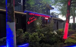 Lastik Iş (Kocaeli, Başiskele, Liman Cad., 23), kafe  Başiskele'den