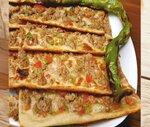 Konyalı Kenan Usta Etli Ekmek Bıçak Arası Ve Pide Salonu Kapaklı (Tekirdağ, Kapaklı, Turgut Özal Cad., 23), restoran  Kapaklı'dan