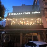 Çikolata Yolu Coffee (Mimar Sinan Mah., Kassam Çeşme Sok., No:14A, Üsküdar, İstanbul), kafe  İstanbul'dan