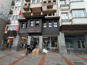 Queenzz Estetik Ve Güzellik Merkezi (Bursa, Osmangazi, Atatürk Cad., 65), güzellik salonu  Bursa'dan